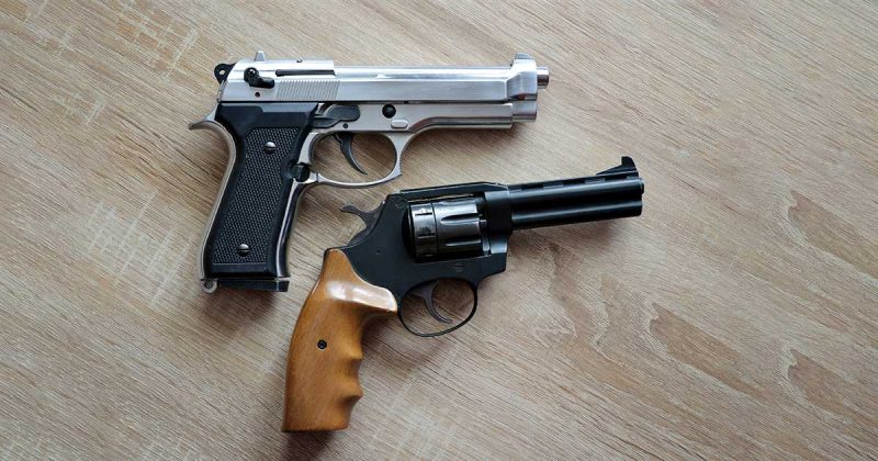 Choosing a Handgun: Differences between Revolvers vs. Semi-Automatic ...