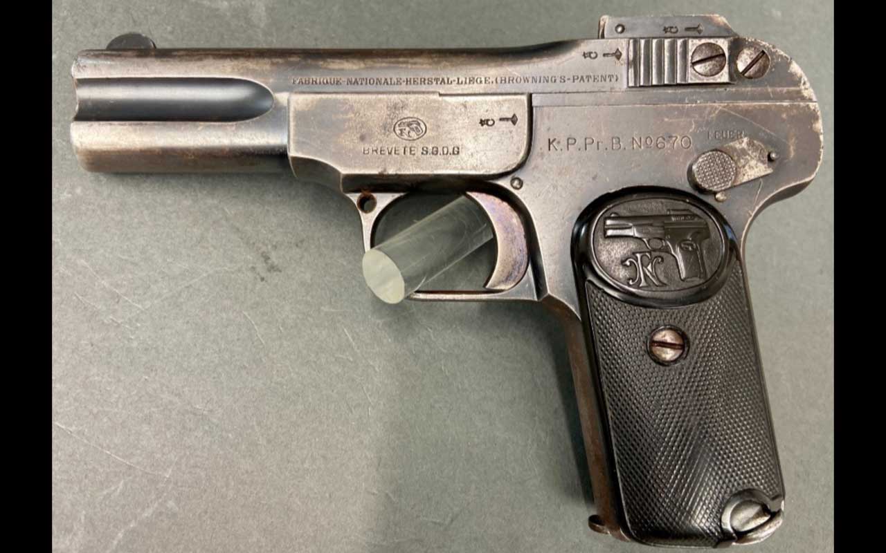 6 Vintage and Historical Handguns That Have Gained Cult Followings ...