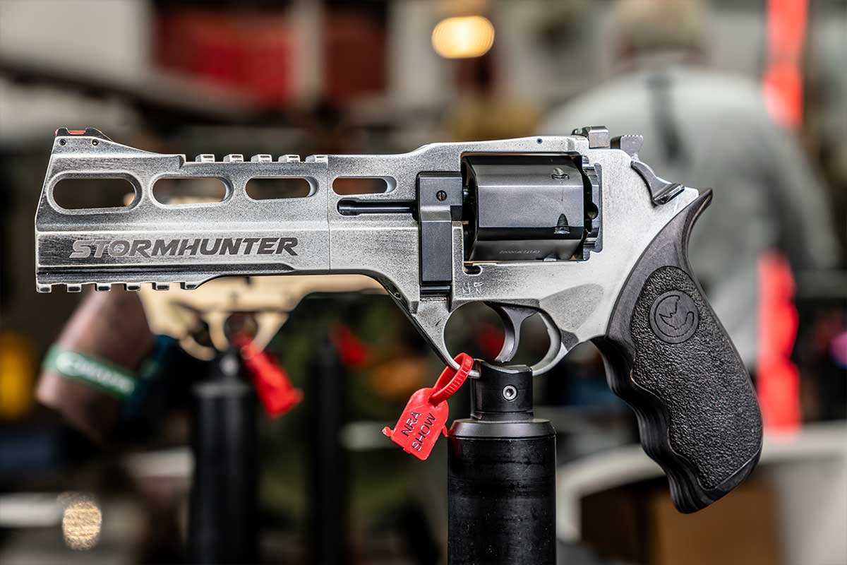 Features of Chiappa Rhino 60DS Stormhunter 357 Magnum | Video ...