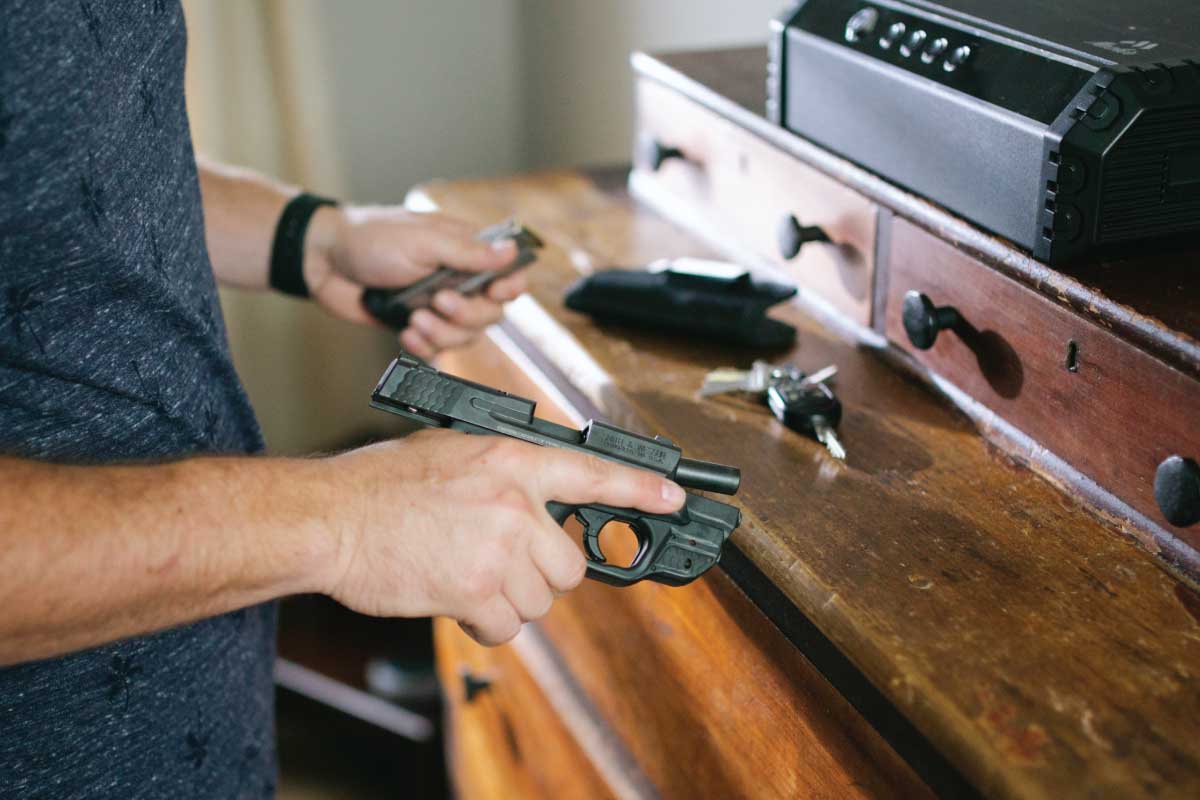 10 Commandments of Concealed Carry | GunBroker